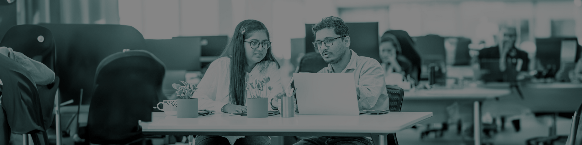 デザイン思考の基本：成功する製品開発のためのガイドライン